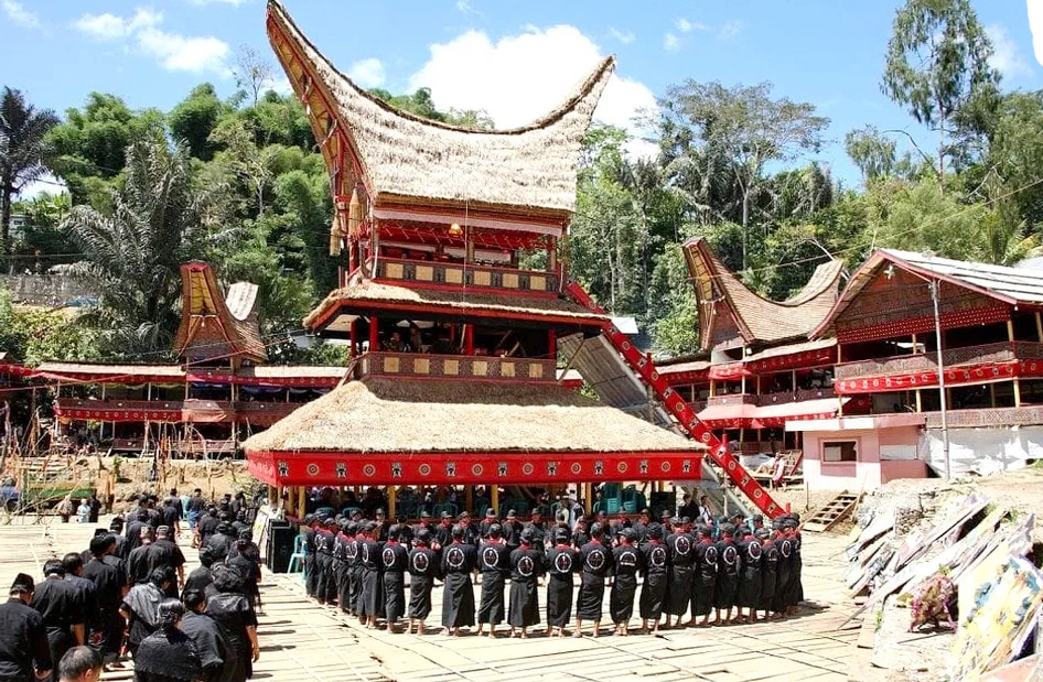15 Tradisi Khas Sulawesi Selatan, Simbol Kekayaan Budaya dan Warisan ...